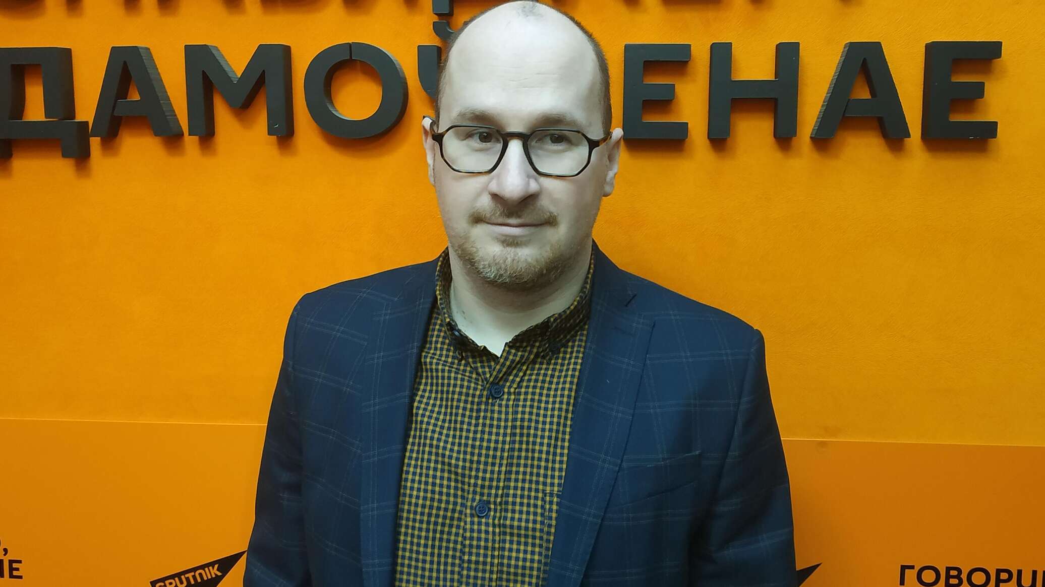 Шимов: многовекторность Беларуси в любом случае долго бы не ...