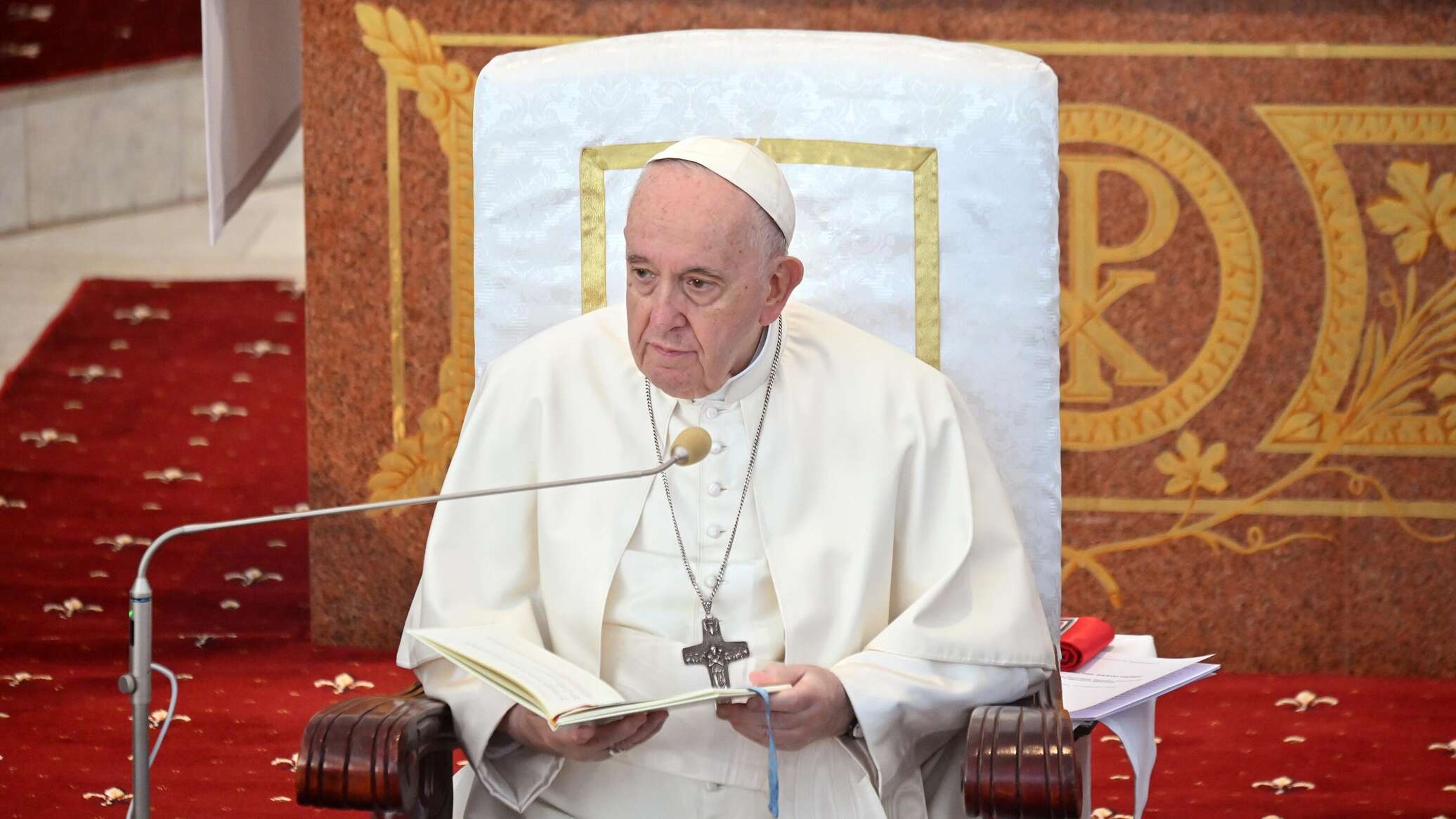 Папа Римский Франциск заболел воспалением легких - 26.11.2023, Sputnik ...